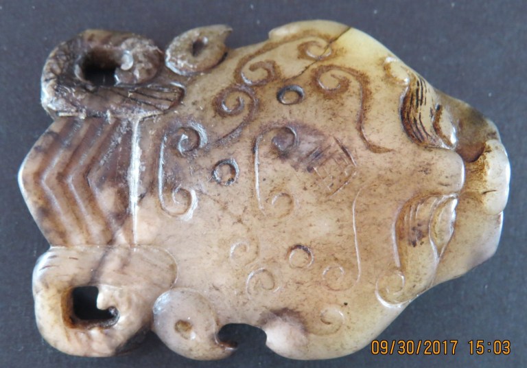 flat beast – Nephrite Jade radix cultura